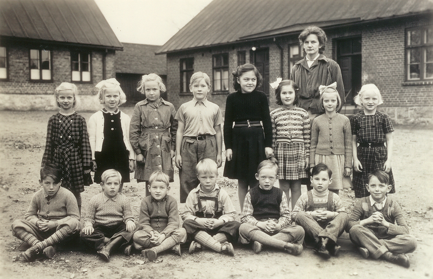 Föreningen Svedala-Barabygden | Hyltarps-skola-klass-1-och-2-1952